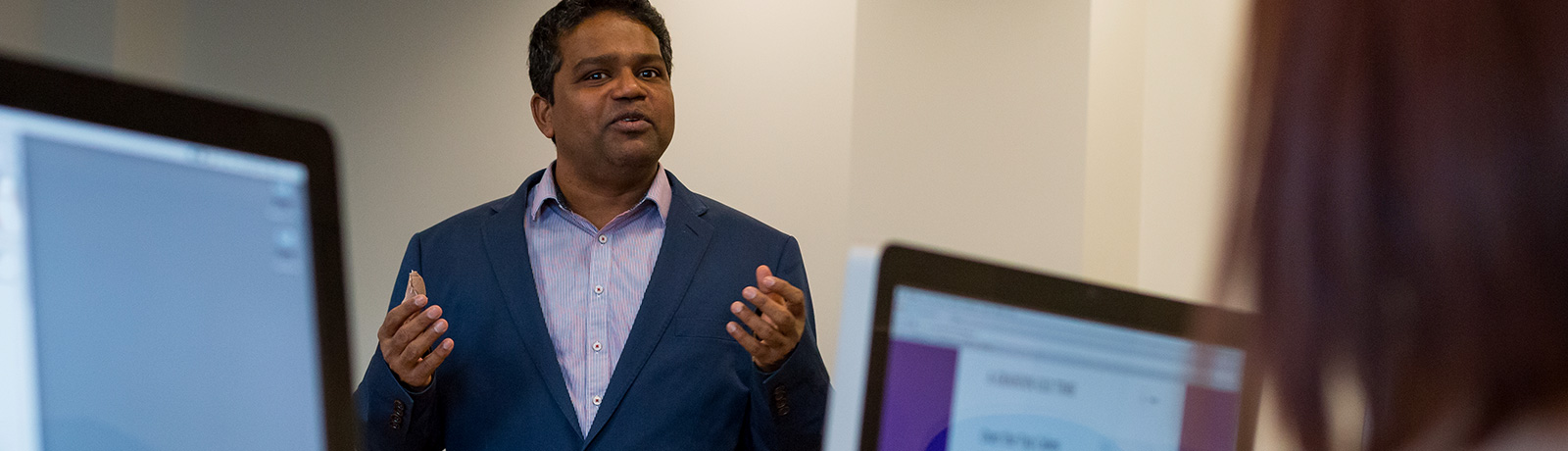 Faculty - MacEwan University