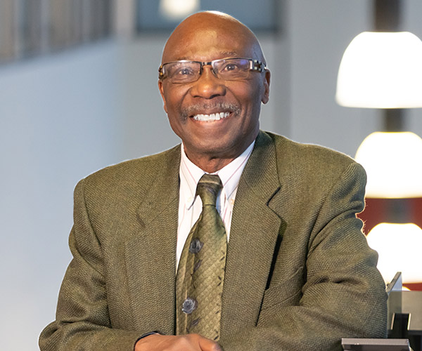 Economics - MacEwan University